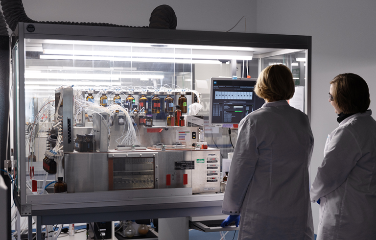 CRO and CDMO solutions for Oligos and Nucleic Acid Therapeutics - Axolabs